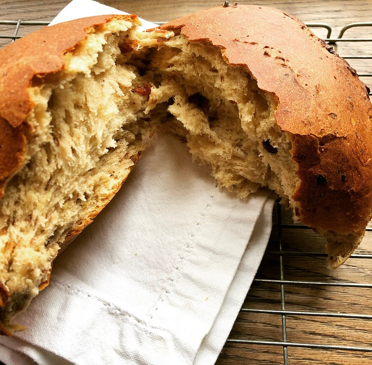 15th Century Saffron Bread Mix – The Copper Pot